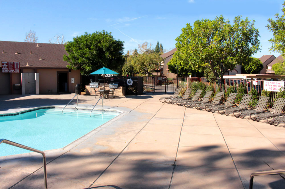 Rose Pointe Apartments Photos, For Rent Apts - Fullerton 92832 ...